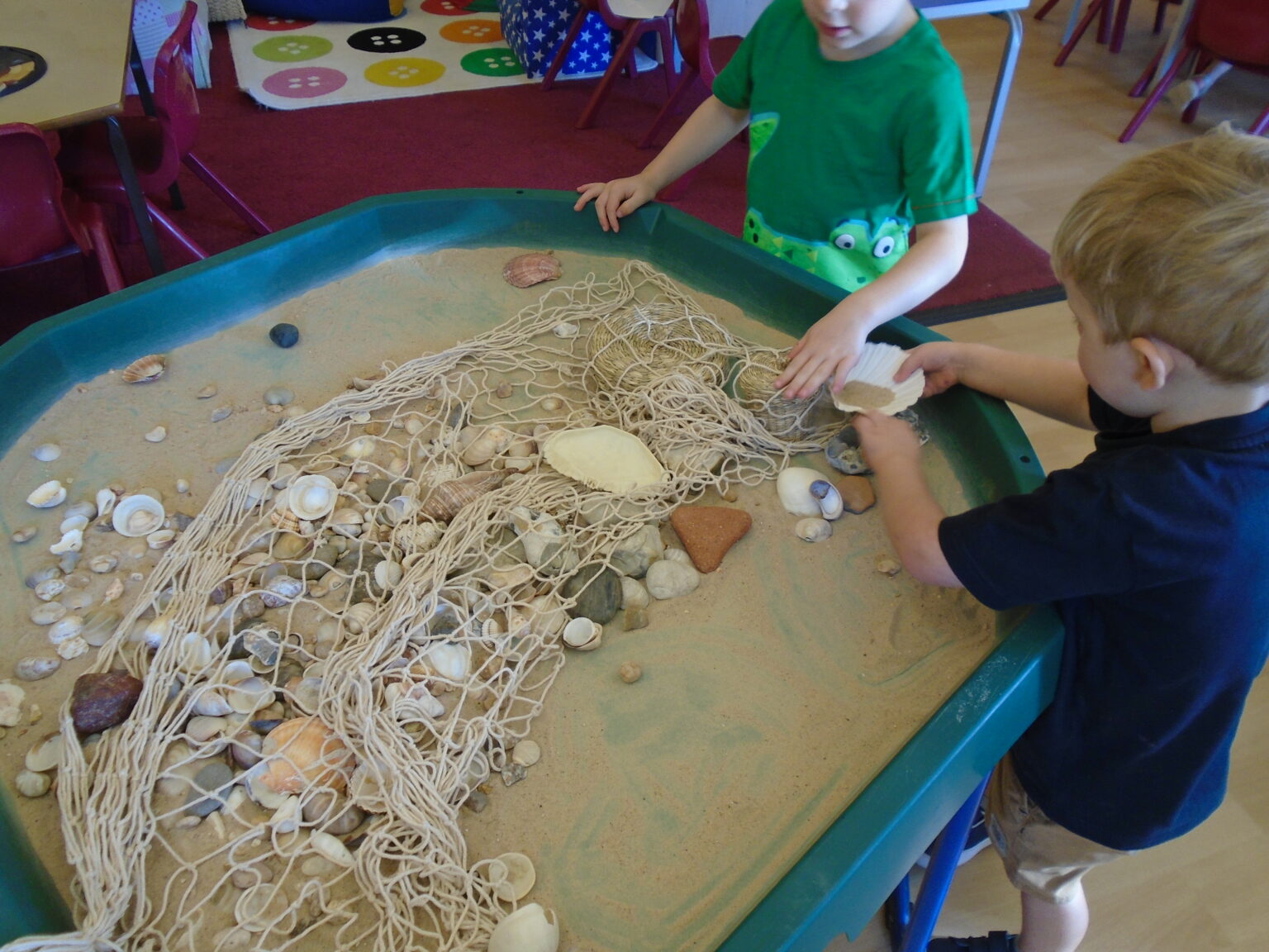 Messy and Sensory Play - First Steps Kindergarten Poynton