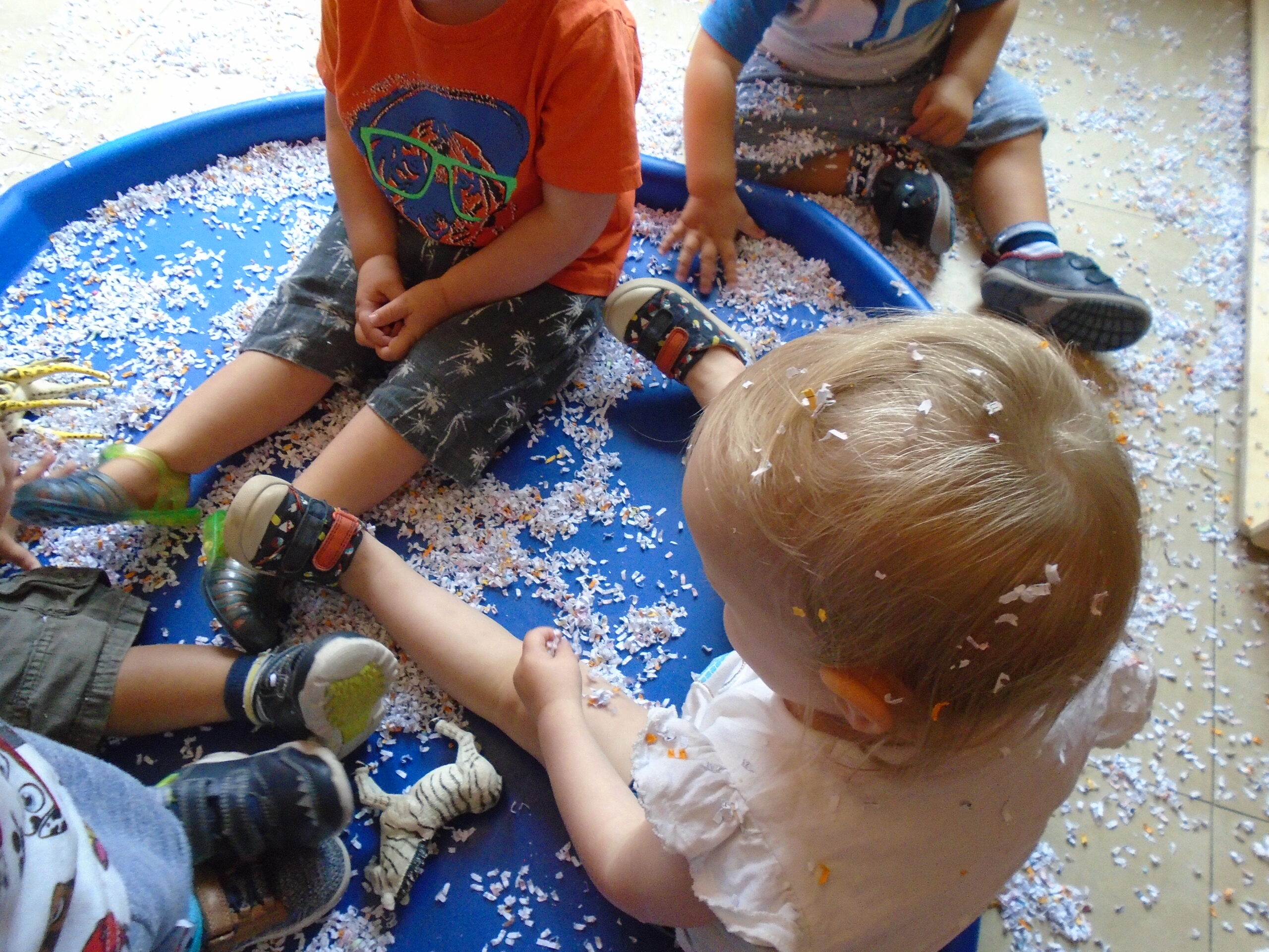 Messy and Sensory Play - First Steps Kindergarten Poynton